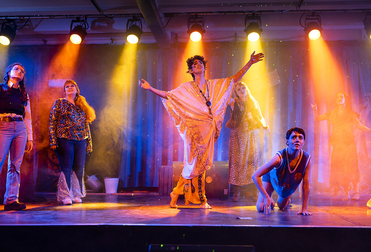 Musical / MONDO Musical Group : Studierendenwerk Freiburg-Schwarzwald